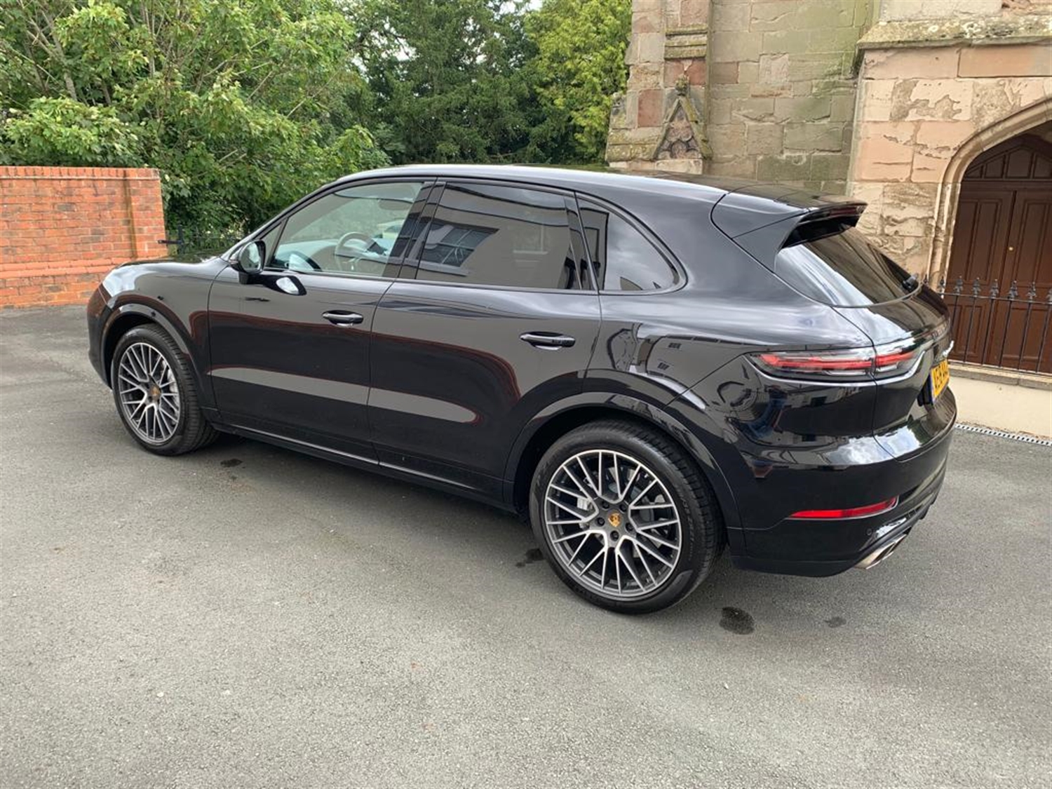 LHD 2018 Porsche 2019 MODEL CAYENNE TURBO TIPTRONIC S 545BHP for Sale ...